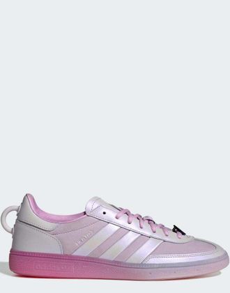 adidas Originals Pok&eacute;mon Handball Spezial Sneaker in Pink und Flieder-Lila