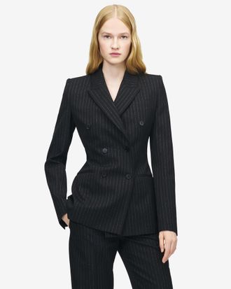 Alexander McQueen Zweireihige Jacke mit Nadelstreifen - Item 857603QJAFX1389