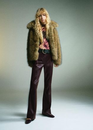 Mango Flared Hose in Lederoptik weinrot - Damen - 36 - MANGO