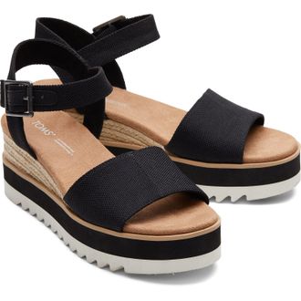 Toms Diana Polyester Damen Schwarze Keilabs&auml;tze