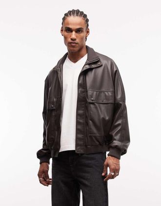 Asos Jacke aus Kunstleder in Braun mit Stehkragen-Brown