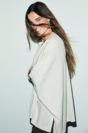 Gerard Darel Gilet poncho en cachemire - REYA - Ecru