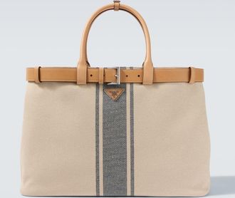 Prada Tote Bag Prada Buckle aus Canvas mit Leder