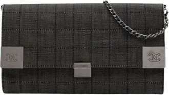 Chanel Sac bandouli&egrave;re matelass&eacute; en jean Pre-owned - Femme - Pre-owned - Gris - Taille: ONE Size