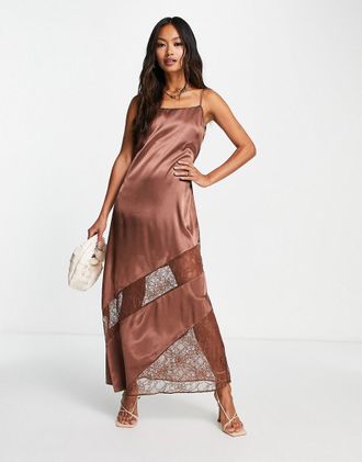 Topshop Robe nuisette mi-longue avec empi&egrave;cements en dentelle - Chocolat-Marron