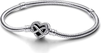 Pandora Moments Armband aus Sterling-Silber mit Funkelndem Unendlichkeits-Herzverschluss und Zirkonia Steinen, kompatibel mit Charms und Anhängern aus der Mom