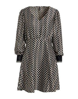 Only ROBES - Robes courtes sur YOOX.COM