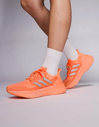 adidas adidas Running - Ultraboost 5 Multirun - Sneaker in Silber und Orange