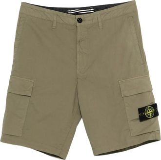 Stone Island cargo-pockets shorts - Gr&uuml;n