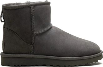 UGG Ugg, Femme, Chaussures, Gris, Taille: 36 EU W Classic Mini II