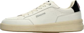 Blauer Sneaker