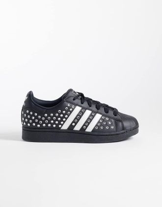 adidas Originals Superstar II - Mit Nieten besetzte Sneaker in Schwarz und Silber