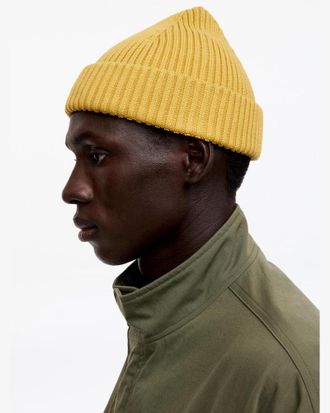 Arket Gerippte Baumwoll-Beanie -Gelb