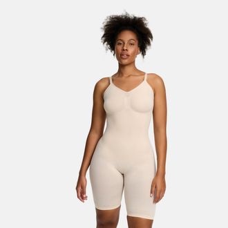 creamy fabrics T-Shirt Bodysuit Sculpting Shapewear mit String