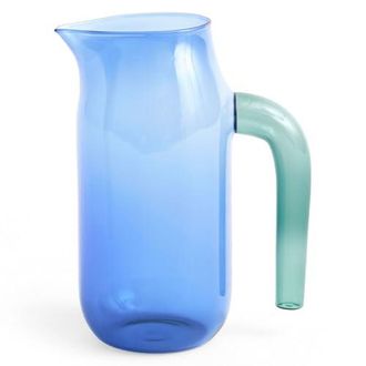 HAY Jug XL Krug aus Glas in der Farbe Blau mit einem Volumen von 1,5L, Gr&ouml;&szlig;e: 19 x H26,7 cm, AB428-A604-AB96