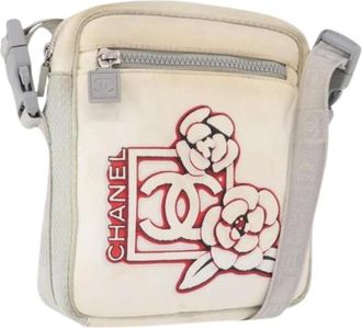 Chanel Pre-owned Vintage Nylon Shoulder Bag - Femme - Pre-owned - Beige - Taille: ONE Size