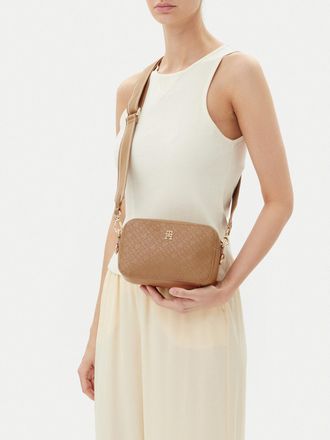 Tommy Hilfiger Handtasche Tommy Hilfiger Th Distinct Camera Bag Mono AW0AW17221 Braun