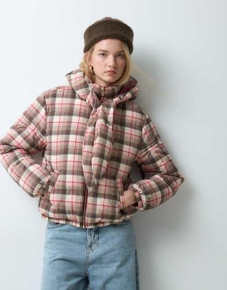 Miss Selfridge Steppjacke mit Bindeband am Hals in kariert-Multi