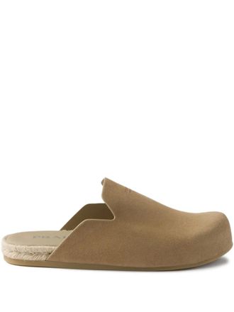 Prada chaussons en daim - Tons neutres