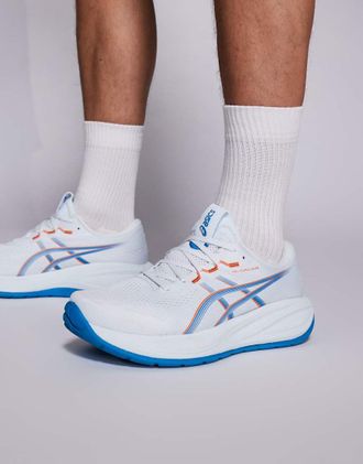 Asics Gel-Cumulus 28 - Sneaker in Wei&szlig; und Blau