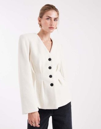 4th & Reckless Blazer aspect laine à épaulettes structurées et taille cintrée - Crème-Blanc