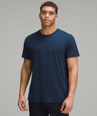 lululemon Fundamental T-Shirt f&uuml;r M&auml;nner - Gr&ouml;&szlig;e 2XL in Nautical Navy