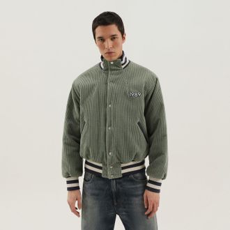 1989 STUDIO Hellgr&uuml;ne Cordjacke mit Varsity-Design