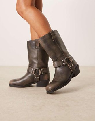 Asos Cyrus - Kniehohe Lederstiefel in Antikgrau mit Riemen-Detail