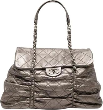 Chanel Sac bandouli&egrave;re matelass&eacute; vintage doccasion - Femme - Pre-owned - Gris - Taille: ONE Size