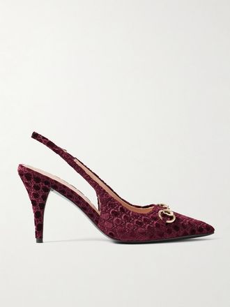 Gucci Erin Slingback-pumps Aus Devoré-samt Mit Horsebit-detail - Burgunder