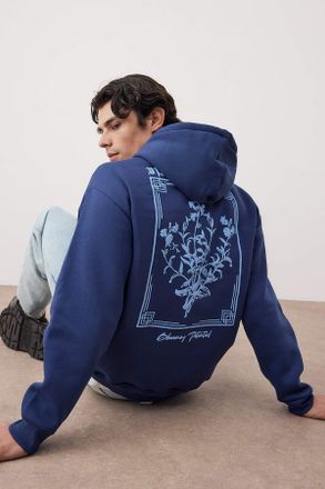 Trendyol MAN Herren Dunkelblau Gebl&uuml;mt Lang Oversize Sweatshirts