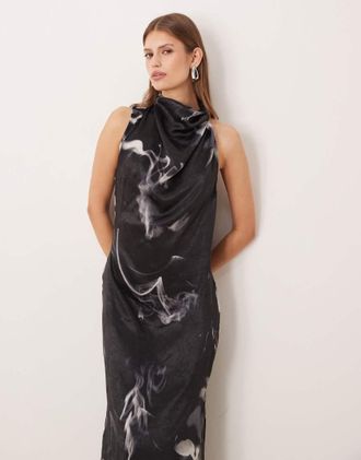 Asos &Auml;rmelloses Maxikleid mit kurzem Rei&szlig;verschluss und dunkelblauem Blumenmuster-Bunt