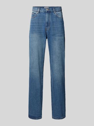 Review Essentials Baggy Jeans