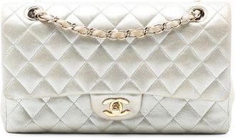 Chanel Hobo Bags - Medium Classic Iridescent Lambskin Double Flap - Gr. unisize - in Gold - f&uuml;r Damen