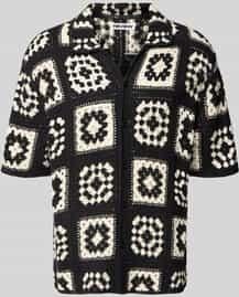 Review Freizeithemd mit Lochstickerei