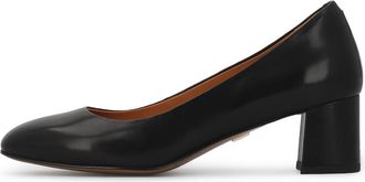 Kazar Pumps