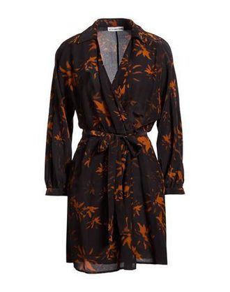 Attic and Barn ROBES - Robes courtes sur YOOX.COM
