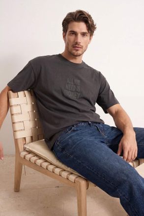 Trendyol MAN Herren Grau Slogan Kurz Oversize T-Shirts