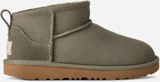 UGG Classic Ultra Mini Boot für Kinder | UGG EU in Green, Größe Twinface