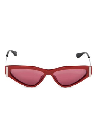 Alexander McQueen Eyewear lunettes de soleil &agrave; monture papillon et bride salom&eacute; - Rouge