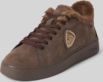 Blauer Sneaker mit Logo-Detail