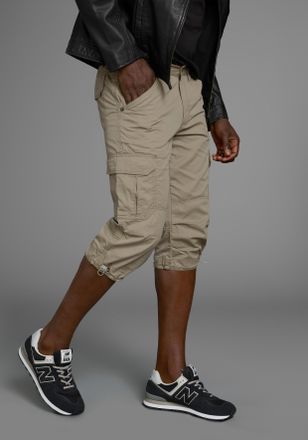 Man's World Cargobermudas MANS WORLD, Herren, Gr. 44, N-Gr, gr&uuml;n (hellkhaki), Obermaterial: 100% Baumwolle, unifarben, regular fit knieumspielend, Hosen, in 3/4-L