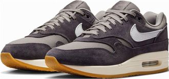 Nike Nike Herren Air Max 1 PRM Crepe Sneaker, Soft Grey/Neutral Grey/Thunder Grey, 38.5 EU
