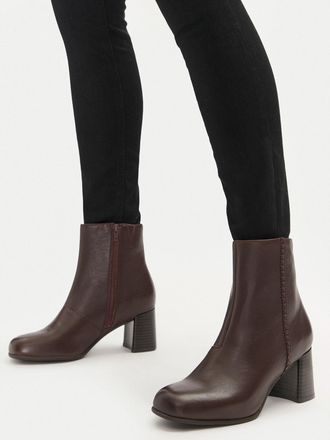 Clarks Stiefeletten Clarks Keirsta Faye 26180038 Braun