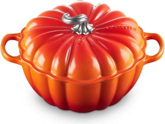 LE CREUSET Cast Iron Pumpkin Casserole Dish (24cm)