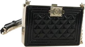 Chanel Sac bandouli&egrave;re vintage en cuir verni Pre-owned - Femme - Pre-owned - Noir - Taille: ONE Size