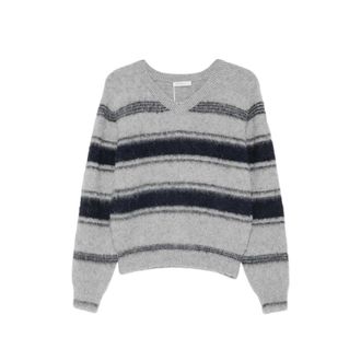 Low Classic V-neck Sweater