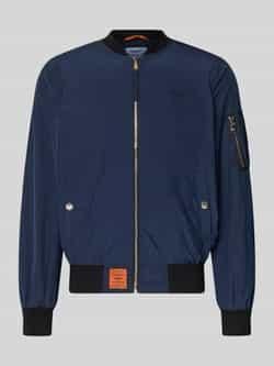 Original Bombers Bomberjacke mit Label-Patch und Eingrifftaschen