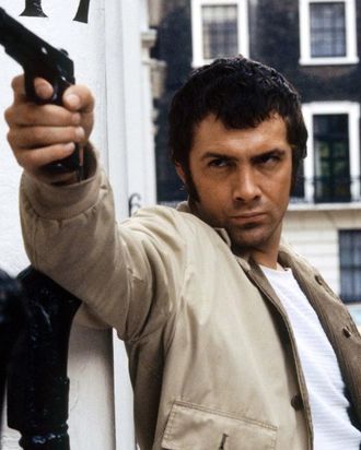 Generic The Professionals (TV) Lewis Collins Bodie 25,4 x 20,3 cm Foto
