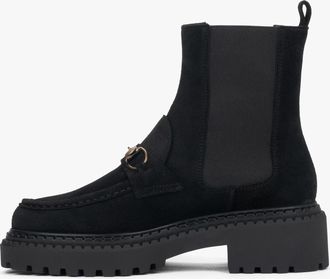Estro & Luminara Chelsea Boots 09-3817